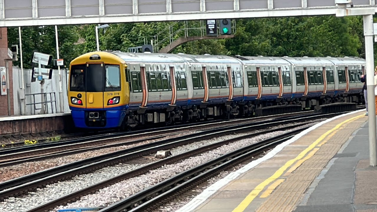 Southern, Southeastern, Thameslink and London Overground Trains at ...