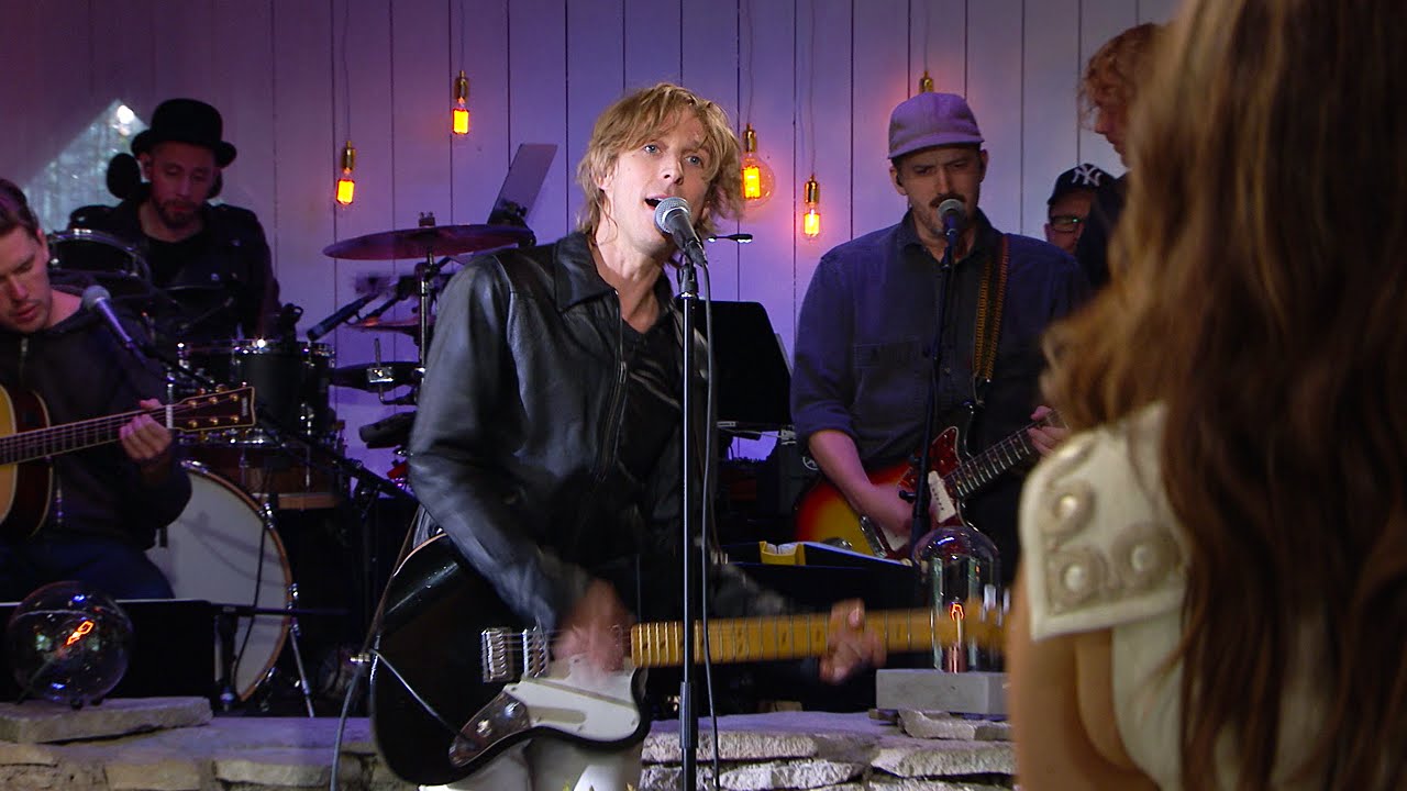 Love Antell - Tommy tycker om mig - Så mycket bättre (TV4) - YouTube