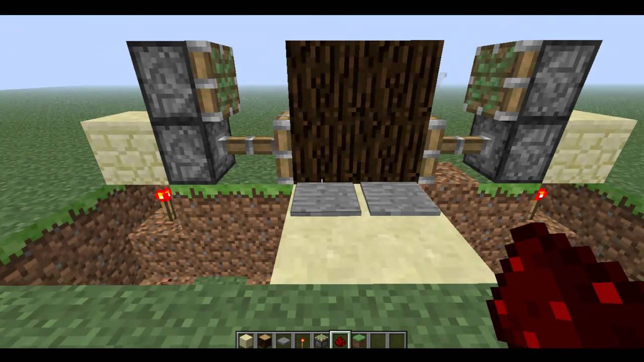 Minecraft: Redstone Tutorial - Simple Piston Doors - YouTube