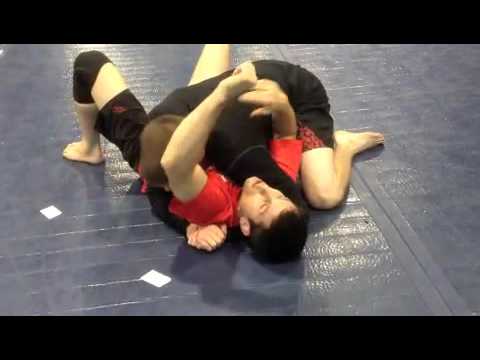 Side control escape (Shoulder trick) - YouTube