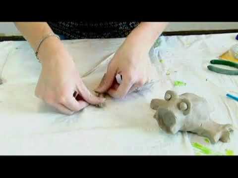 Clay Frogs: Sculpting Tongue - YouTube