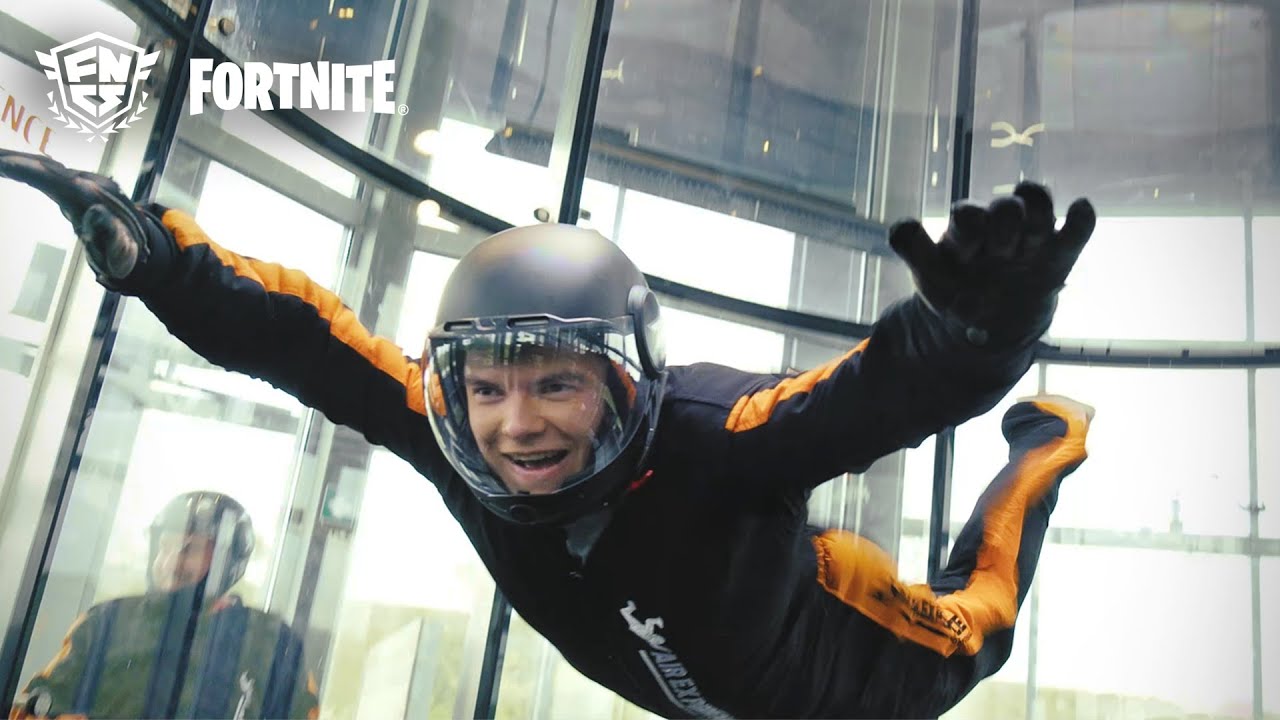 FNCS Unplugged - Skydiving with Skram | Fortnite Competitive - YouTube
