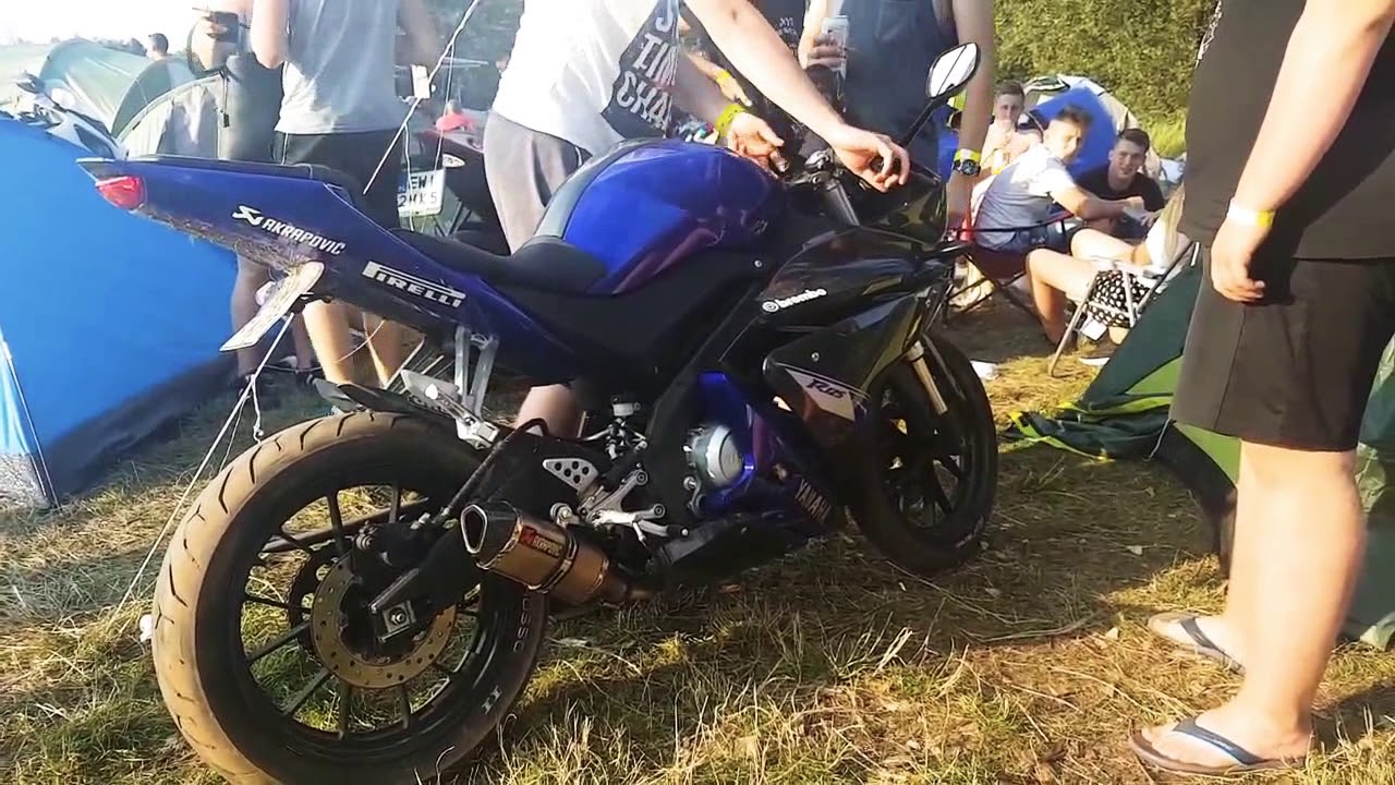 Yamaha yzf r125 akrapovic exhaust shot; strzelanie z wydechu konopnica ...