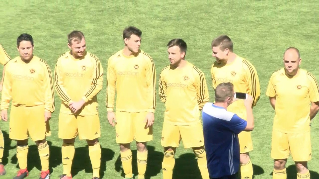 Merton FC . Algarve 11s Cup - YouTube