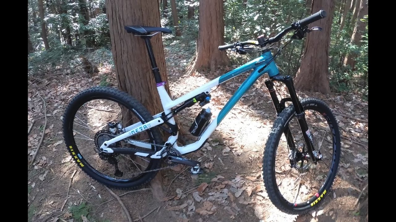 Commencal Meta AM 29 2021 First Ride - YouTube