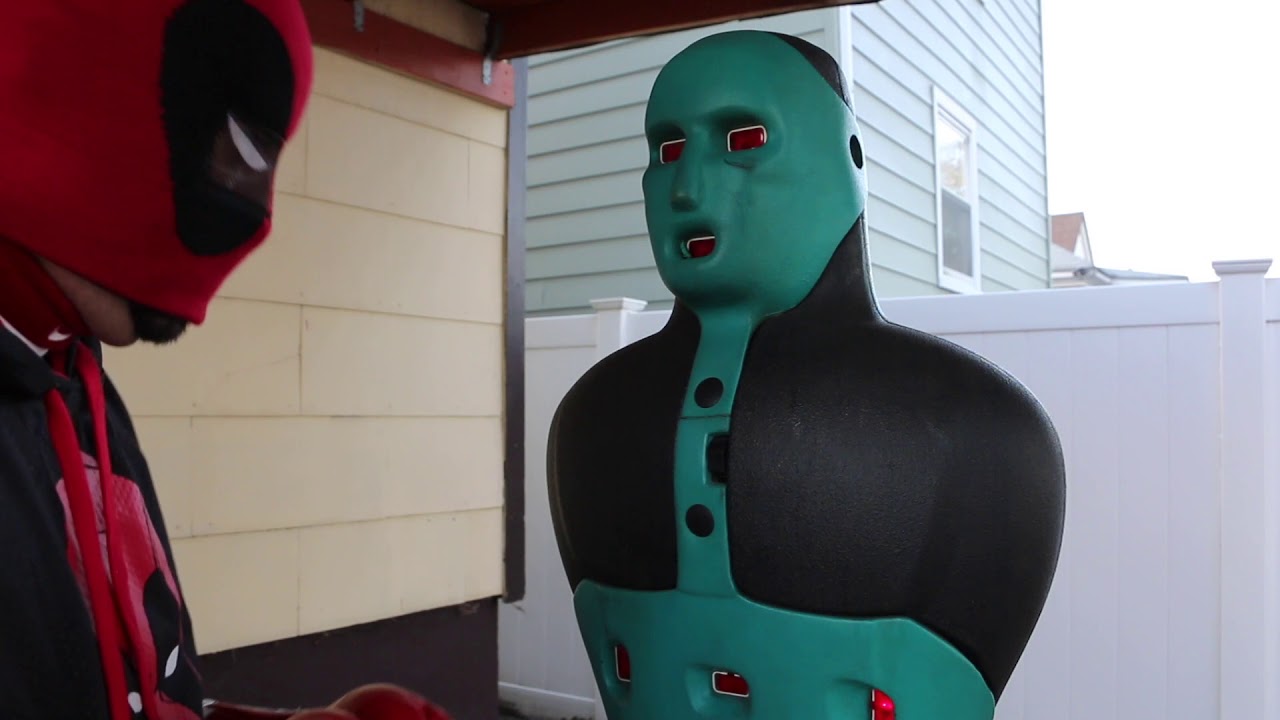 Deadpool trains Matt to box - YouTube