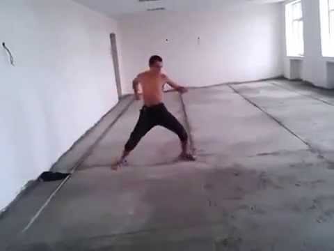 Butun dunyani SHOKA salan insan