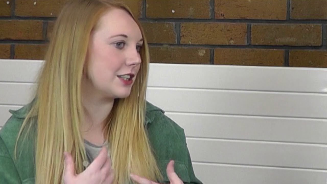 Laura Hogan - Retaining Struggling Clients - YouTube