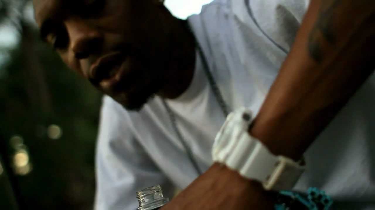 MR MIDAS : KILLING ME (OFFICIAL VIDEO) - YouTube