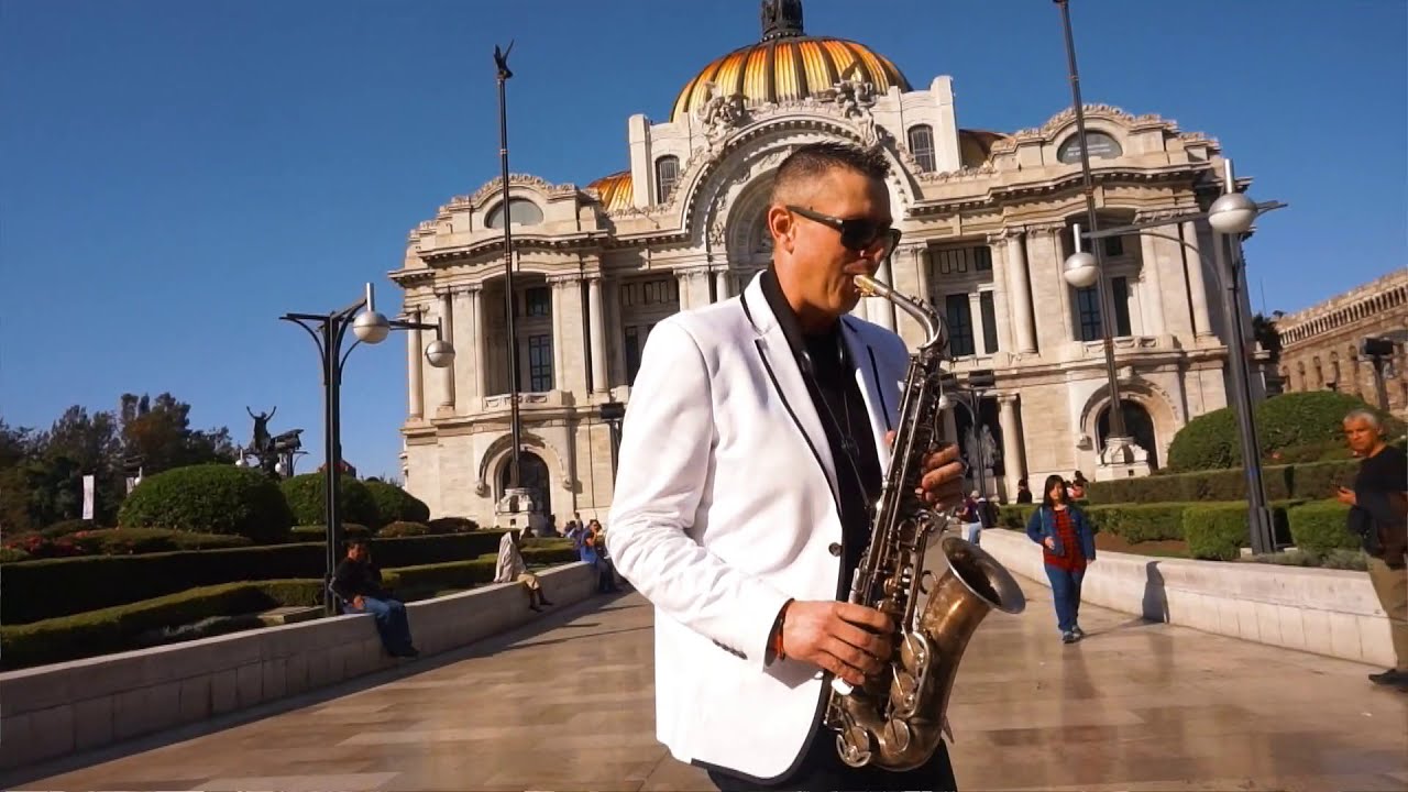 Saxchata Bachata con Ariana Grande ft. Antonio Bliss - God is a Woman ...