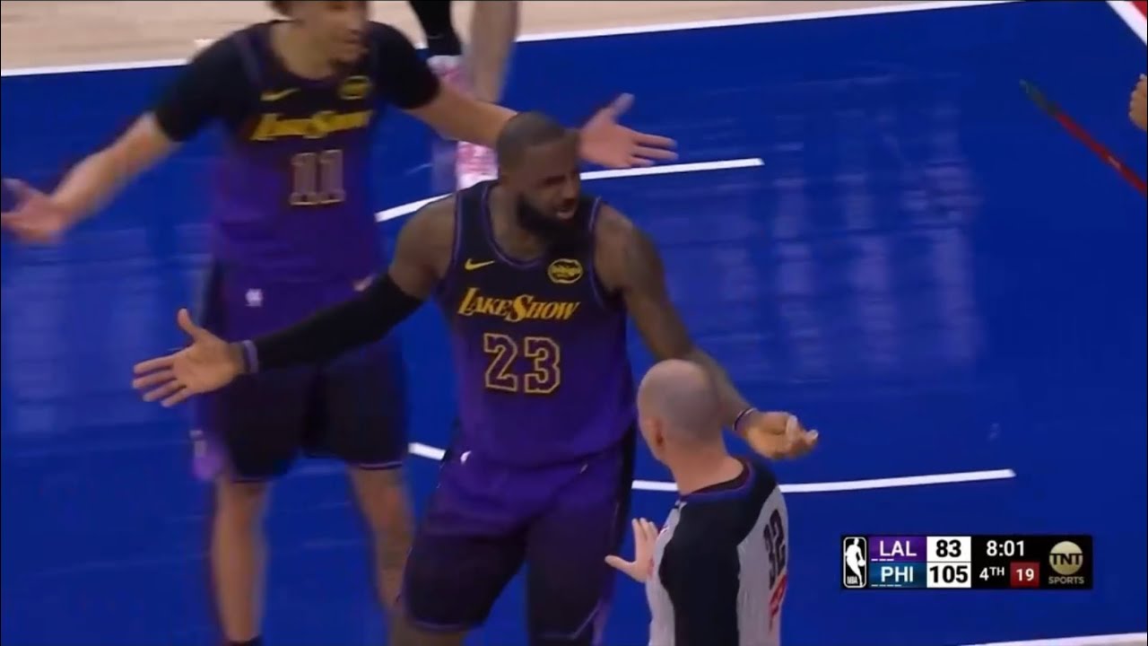 LeBron James about to crash out of DFS for hitting the side of the ...