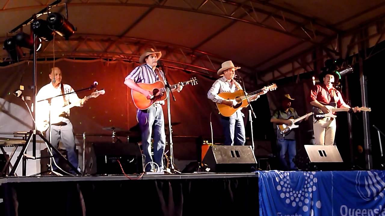 Dean Perrett - Plains Of Peppimenarti - YouTube