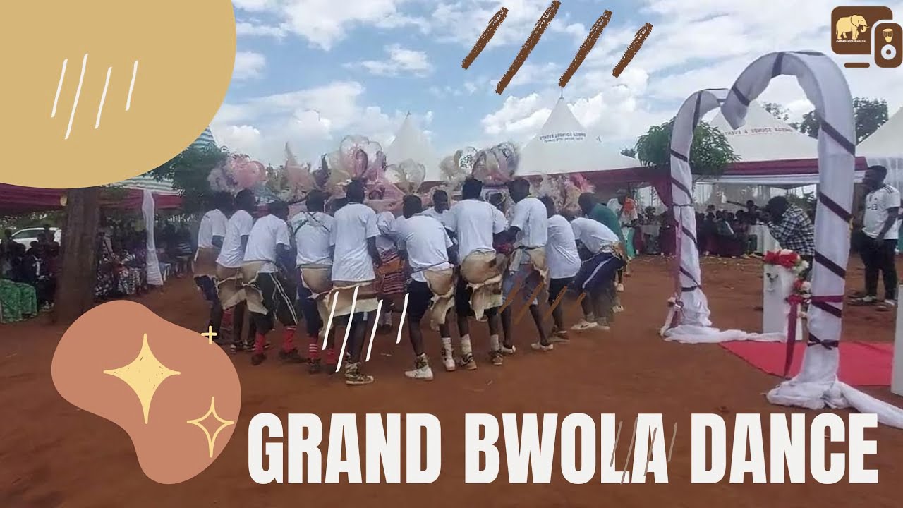 Full Bwola Dance - YouTube