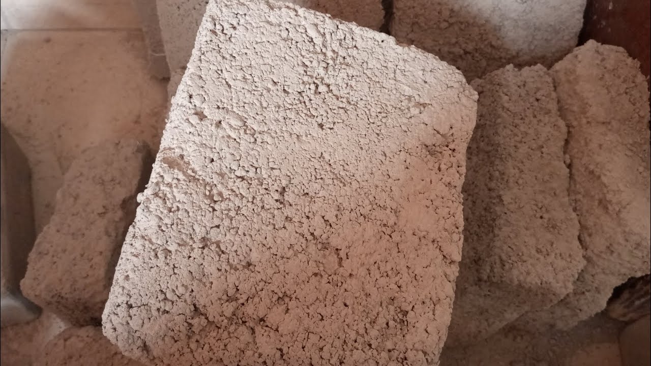 ASMR:Crunchy Gritty Slabs Chunks* Dry floor claypot and water crumbling ...