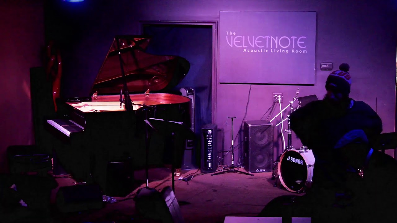 Robin Grant & The Standard September 19, 2020 - YouTube