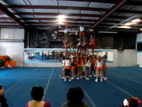 FAMU Cheer Practice Showcase 2010 - YouTube