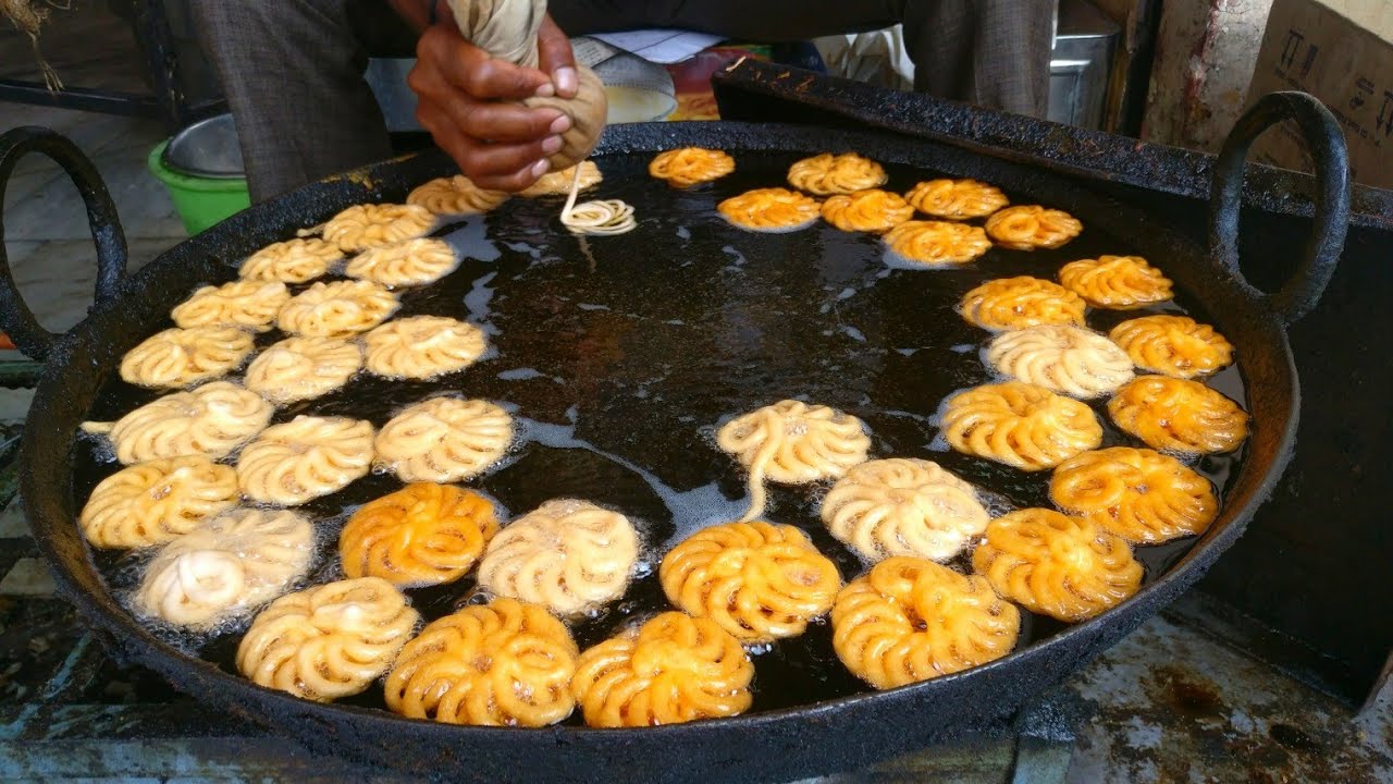 Udaipur Street Food | Jalebi Making In Udaipur - YouTube