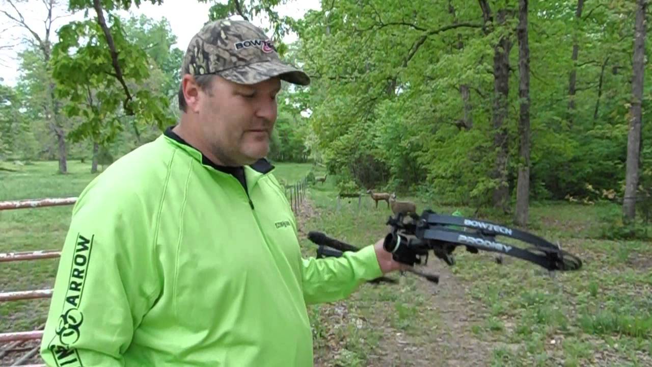 Toxic Broadhead deflection test, shooting through tree limbs - YouTube