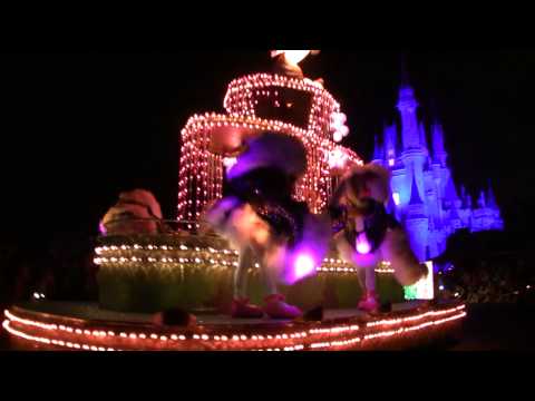 Magic Kingdom "SpectroMagic" Parade in HD - 2 of 2 - YouTube