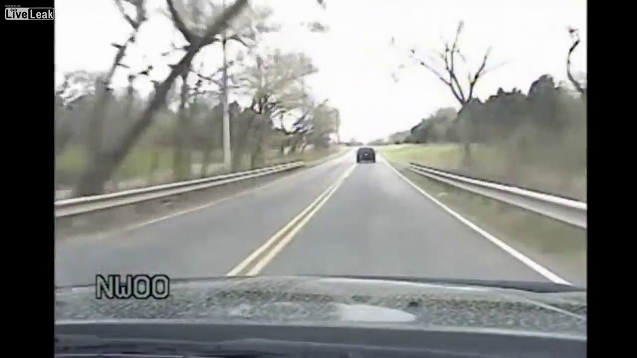Dashcam Video of High Speed Police Chase That Ends in Crash - YouTube