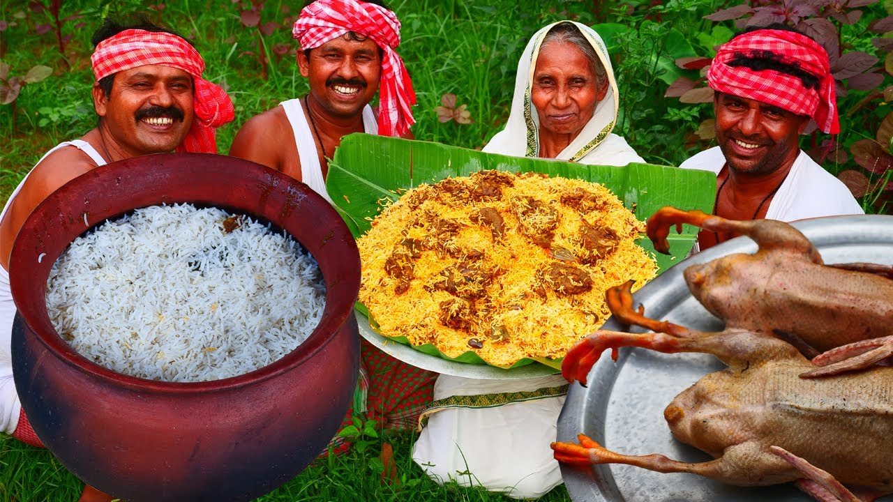 DUCK BIRYANI | Layered Duck Handi Biryani Cooking in Village | Duck ...