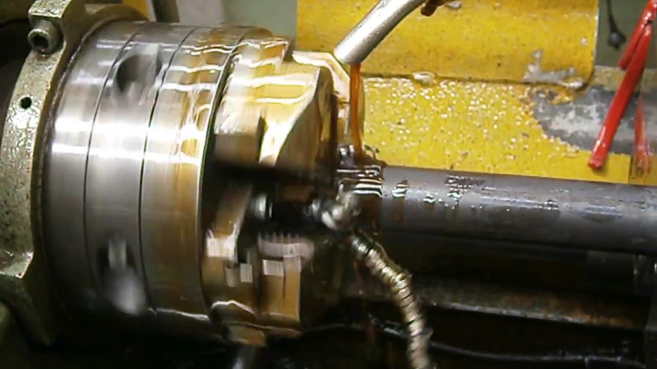 Thread Cutting - YouTube