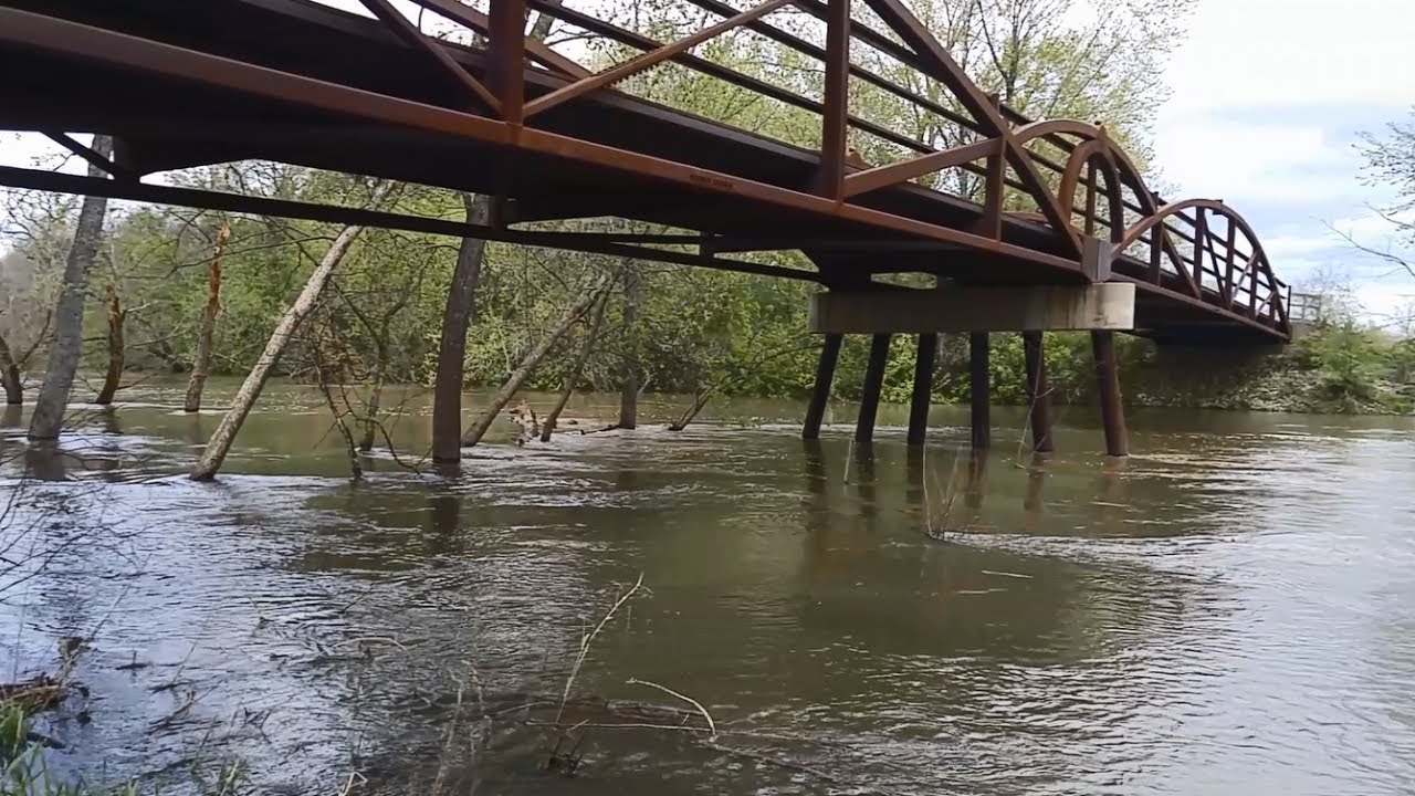 Independence Grove Forest Preserve - YouTube