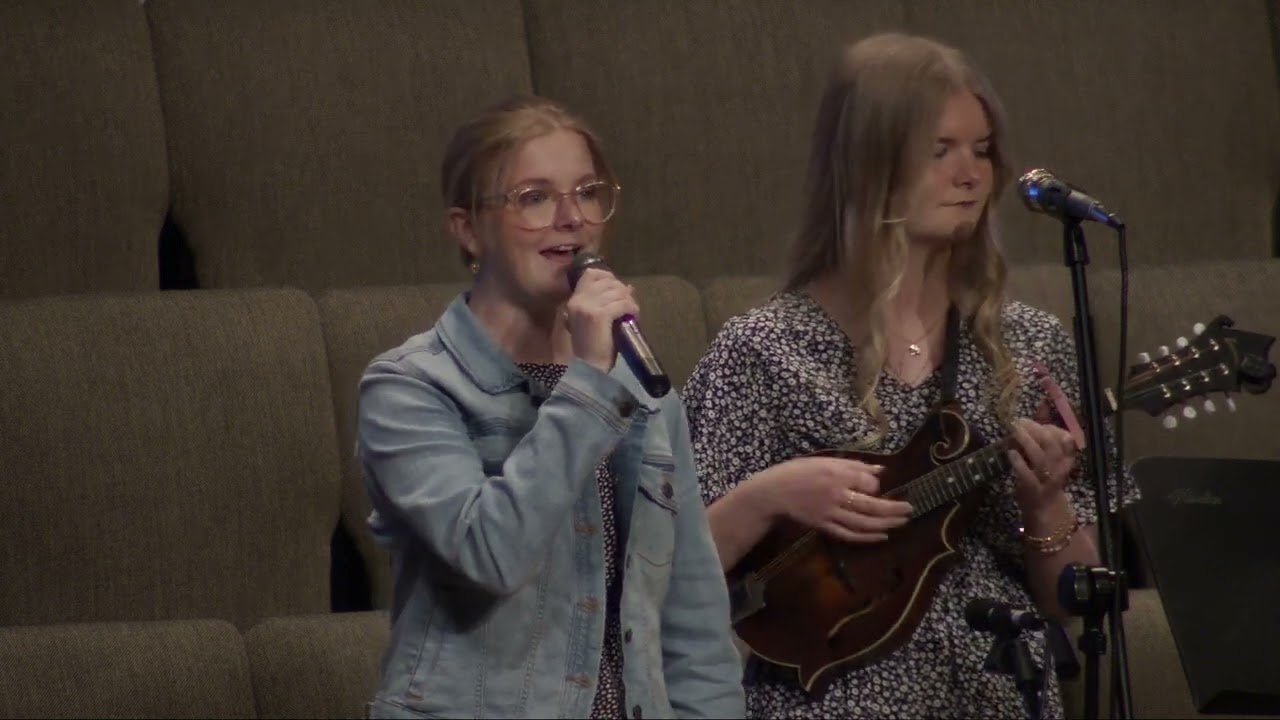 The Morrison Sisters - Since Jesus Passed By - YouTube