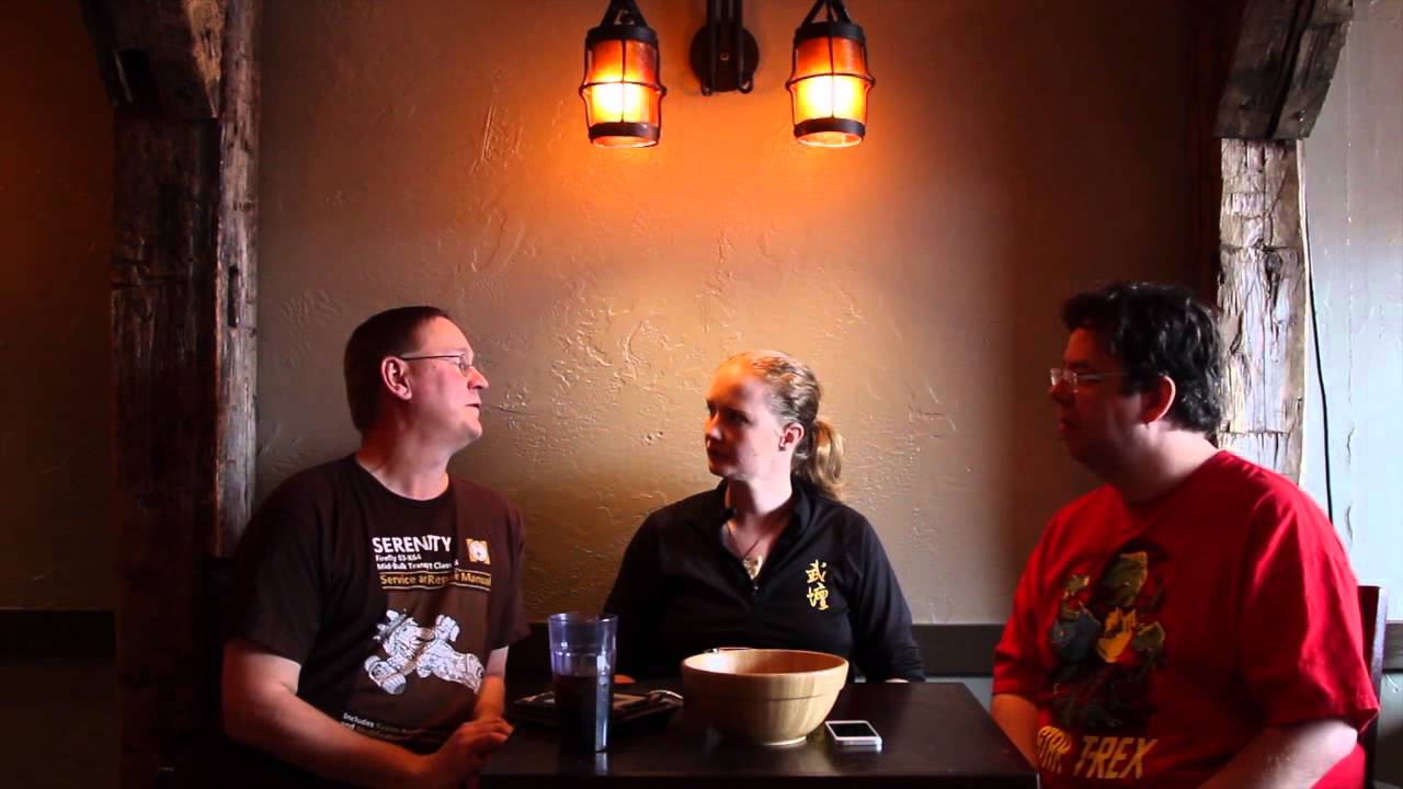 Nights at the Round Table, S01 E29 - Redshirts by John Scalzi - YouTube