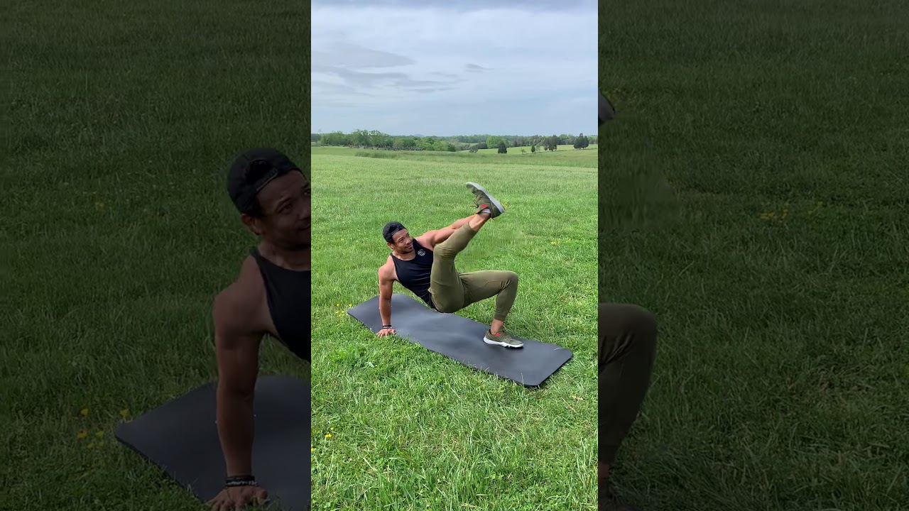 Reverse Plank Toe Touch - YouTube