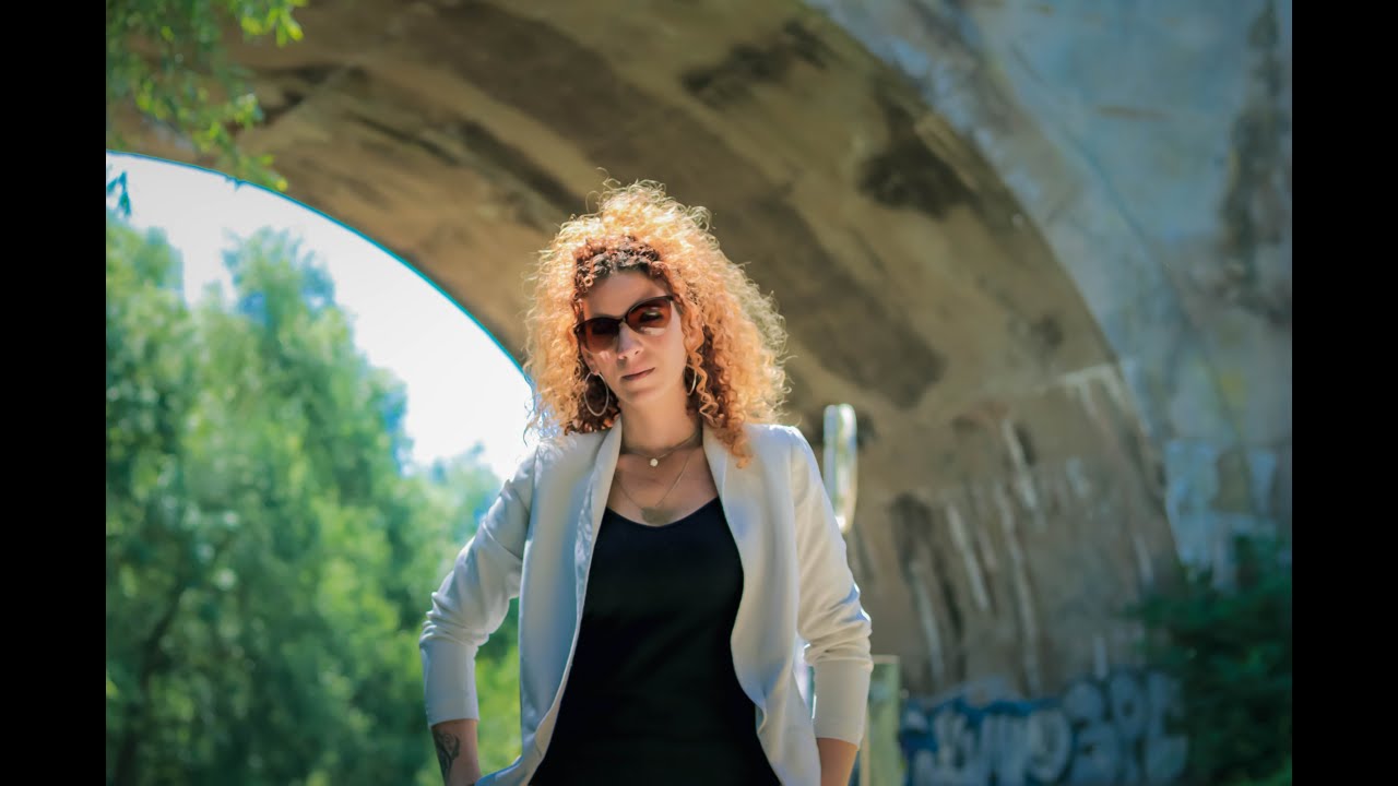 Crier tout bas - cover Jessica Jannot - YouTube