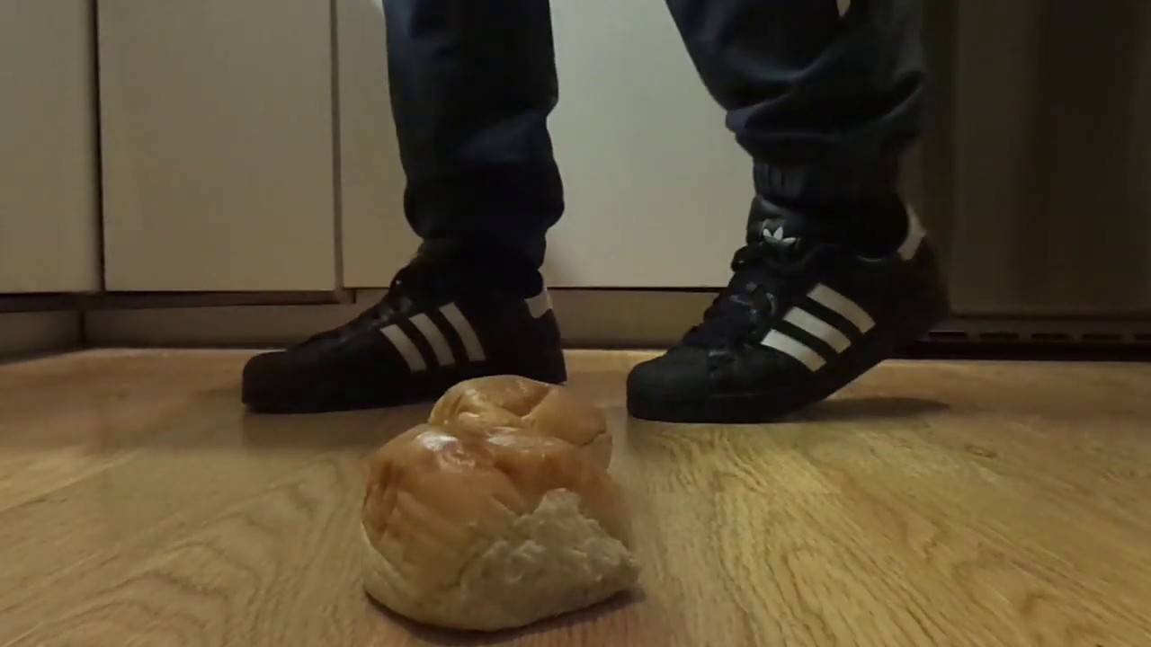 Adidas Superstars food stomp, preparing buns for breakfast - YouTube
