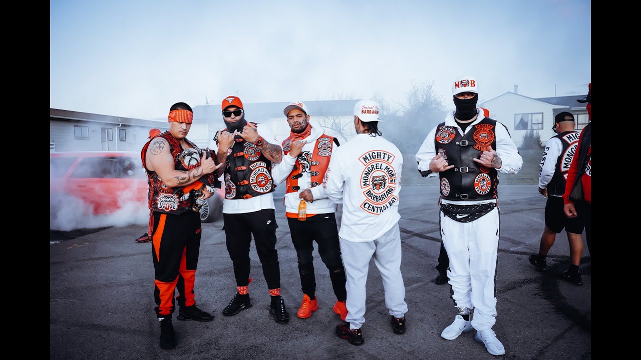 TEMMDOGG - PATCH ON (Official Video) [prod by] BEATZLOWKEY - YouTube Music