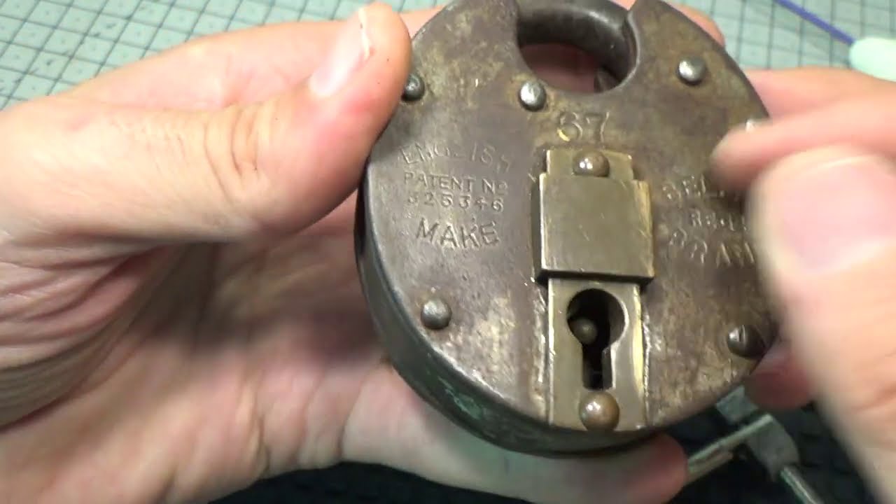631 VINTAGE BELFRY 4 LEVER PADLOCK GANZUADO, SLP eng sub - YouTube