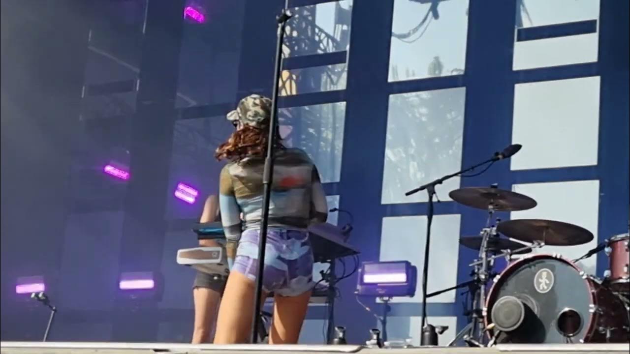 Festival Memories - Izia - Les Francofolies Esch/Alzette 2023 - Luxembourg - YouTube