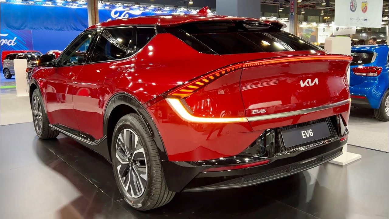 New KIA EV6 Air 2022 - FIRST LOOK & visual REVIEW (exterior, interior ...