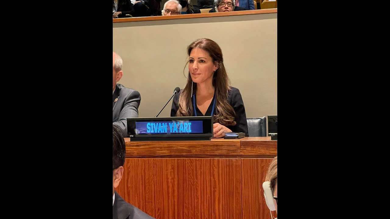 Sivan Yaari presenting at the United Nations World Water Day 2023 ...