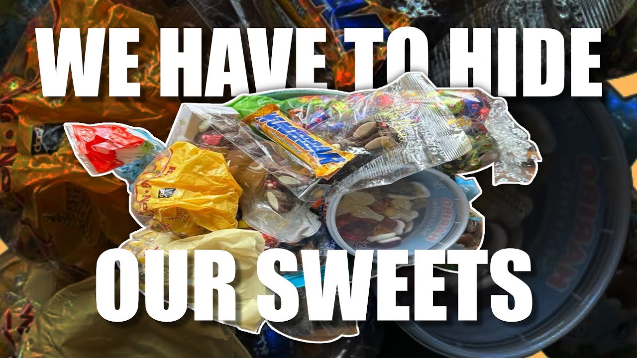 Basic, locked storage box for sweets - YouTube