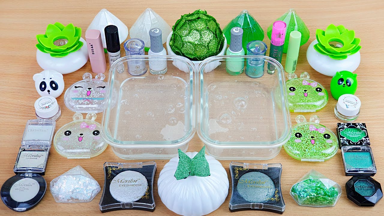 WHITE vs GREEN SLIME Mixing makeup and glitter into Clear Slime ...