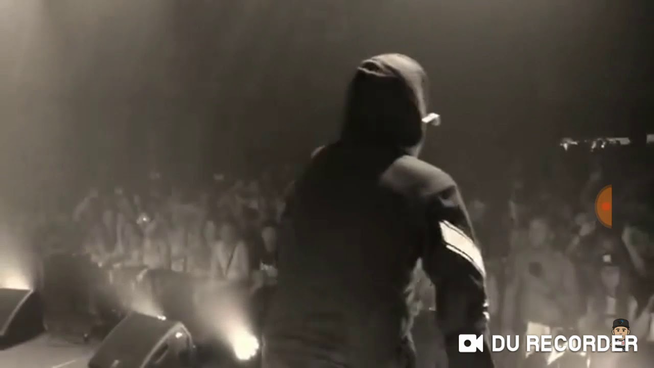 Reto - bossman (live) - YouTube