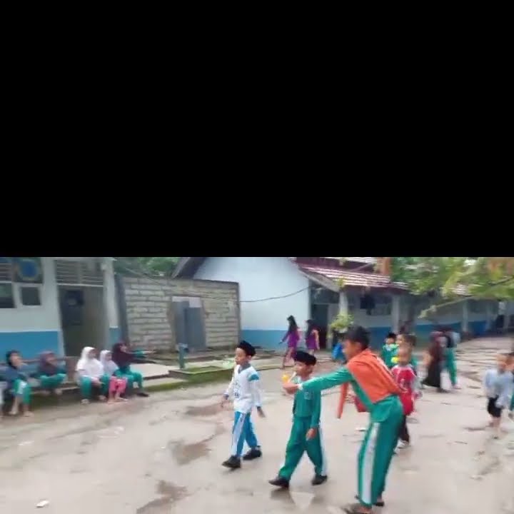balap bola pakai sendok dalam semarak HUT RI ke 79 - YouTube