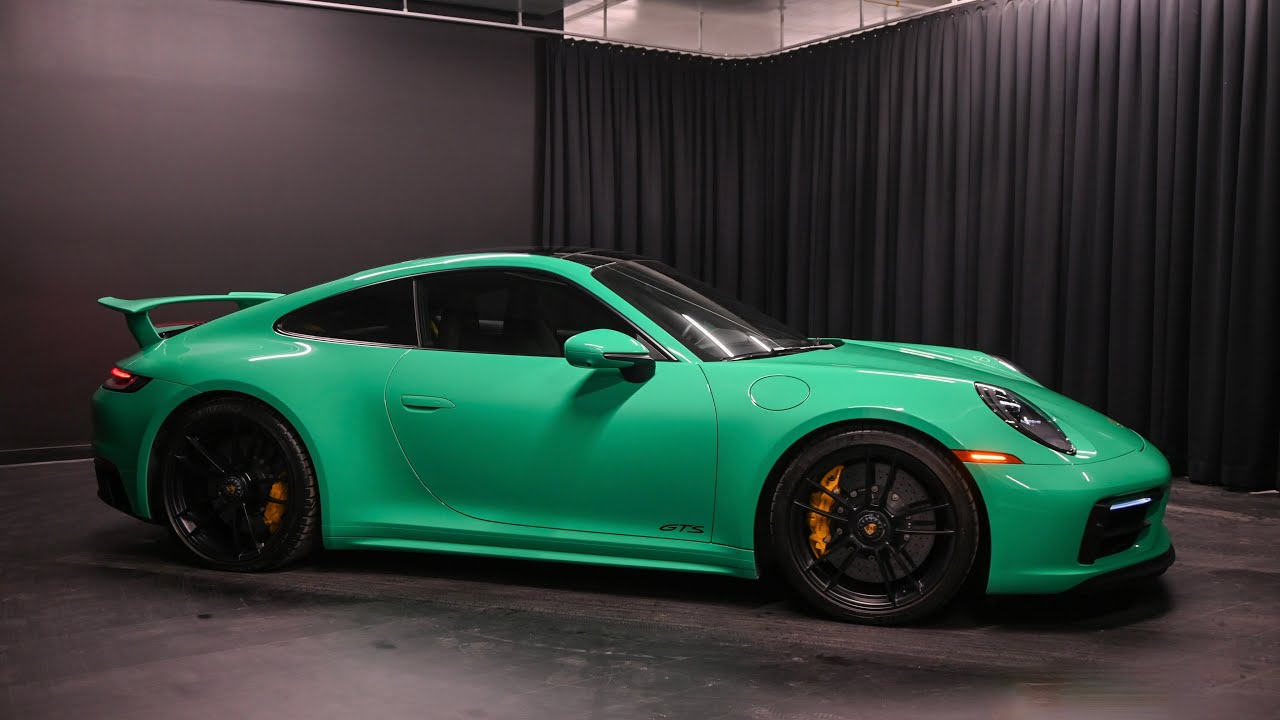 Custom Porsche 911 Carrera 4 GTS - Walk-around + Revs in 4k - YouTube