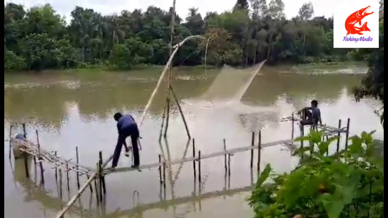 Amazing Catching Fish With Lift Nets | Traditional Fishing with Chinese ...