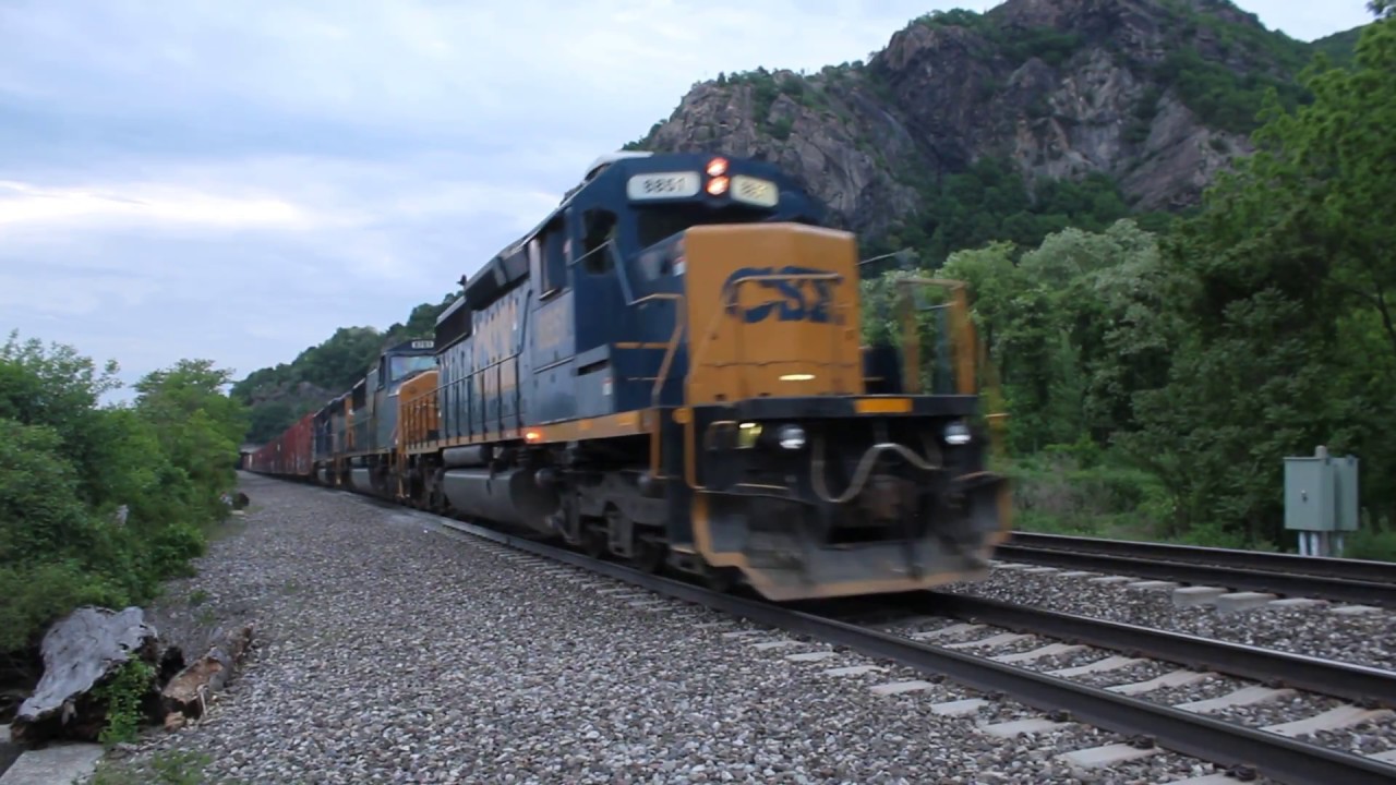 CSX Q701 at Breakneck Mountain - YouTube