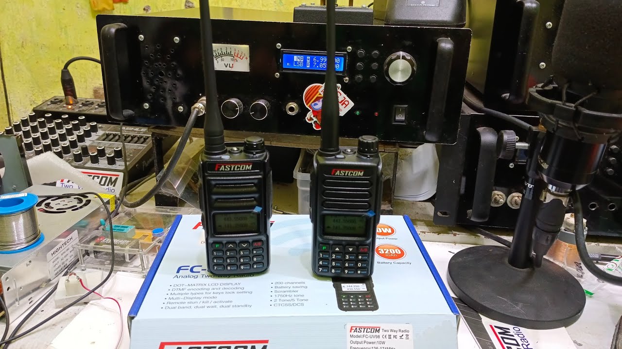 HT Fastcom FC-UV88 dan Fastcom FC-UV98 Unboxing - YouTube