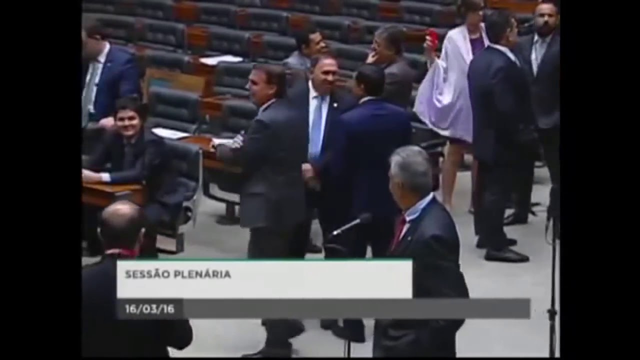🔴 RISADA OPRESSORA DE BOLSONARO - YouTube