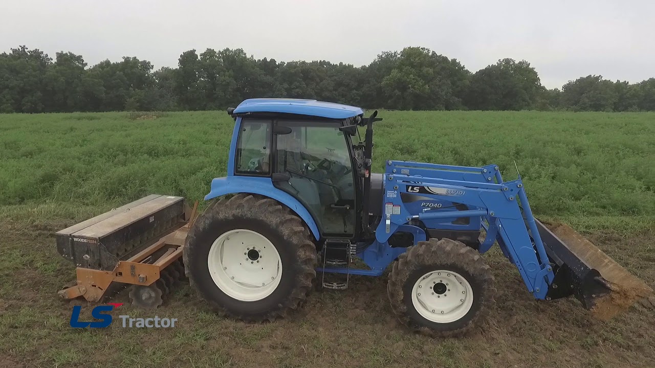 LS Tractor P7040 4x4 - YouTube