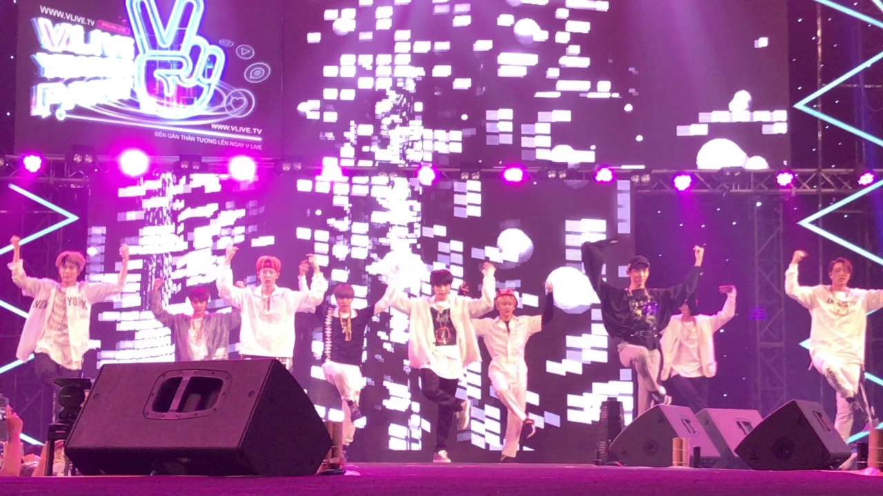 [4K FANCAM] NCT GOODTHING AND LIMITLESS V-LIVE PARTY - YouTube