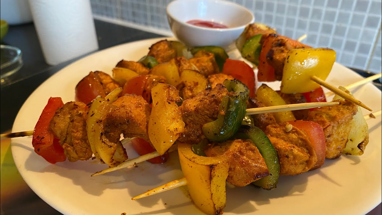 Chicken shashlik stick Recipe (چکن شاشلک) By Ukasha kitchen - YouTube