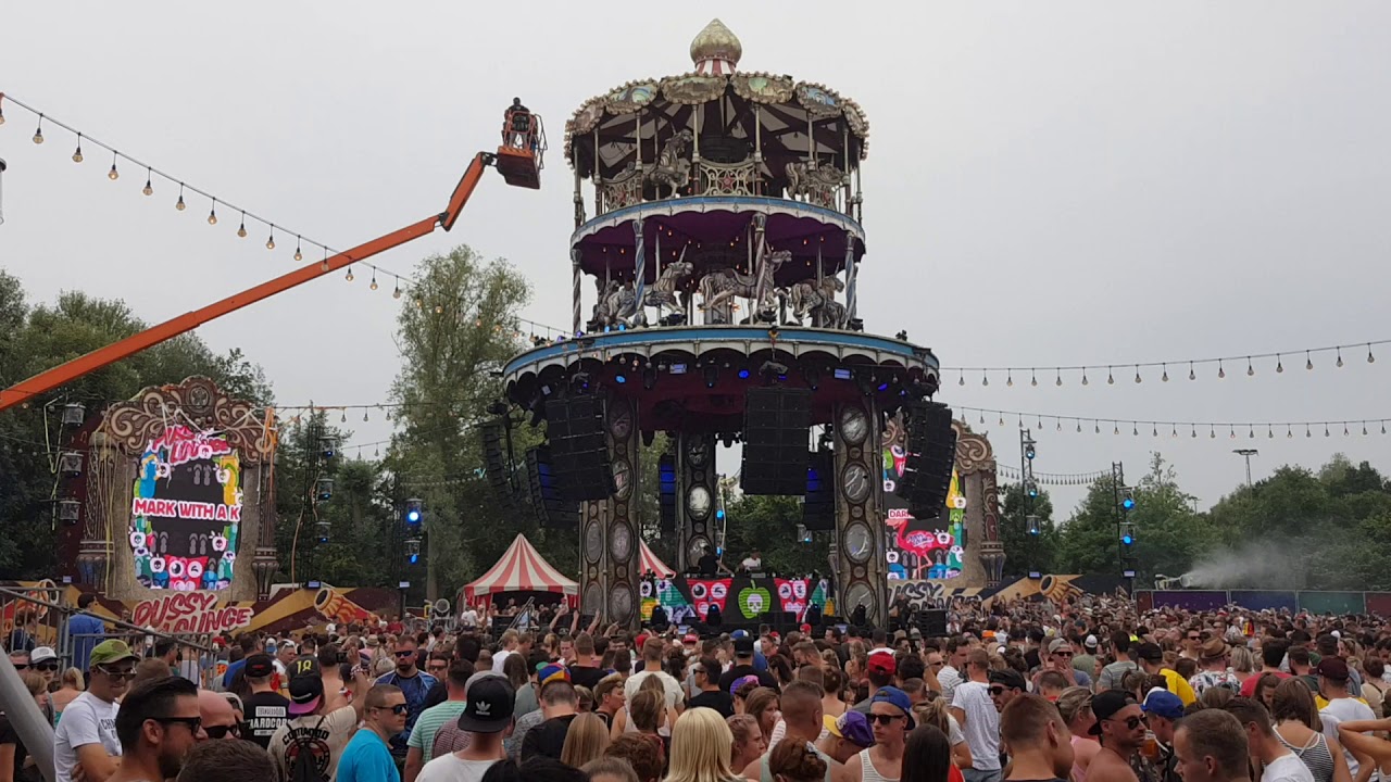 tomorrowland 2018 Mark with AK - YouTube